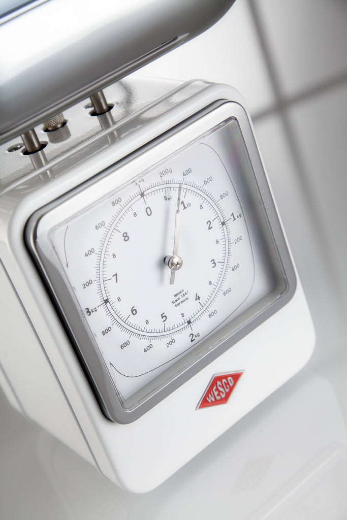 Retro Scale with Clock - White – Wesco